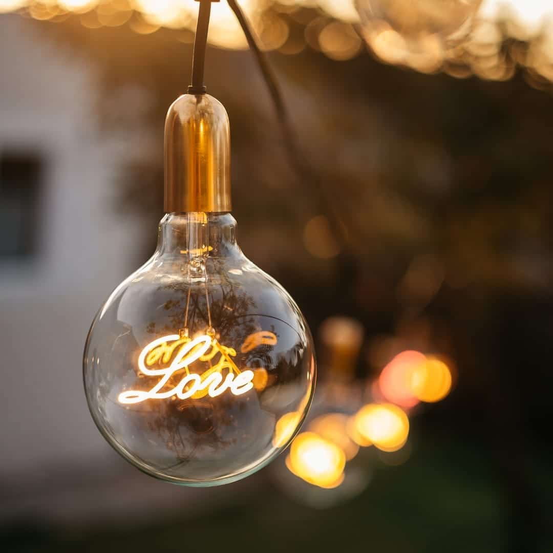 Retro Edison Light Bulb G125 Love Warm White LED E27 3W